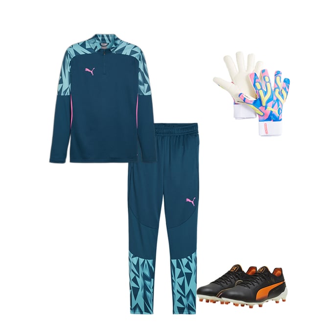 ULTRA Ultimate ENERGY Hybrid Soccer Goalkeeper Gloves | PUMA
